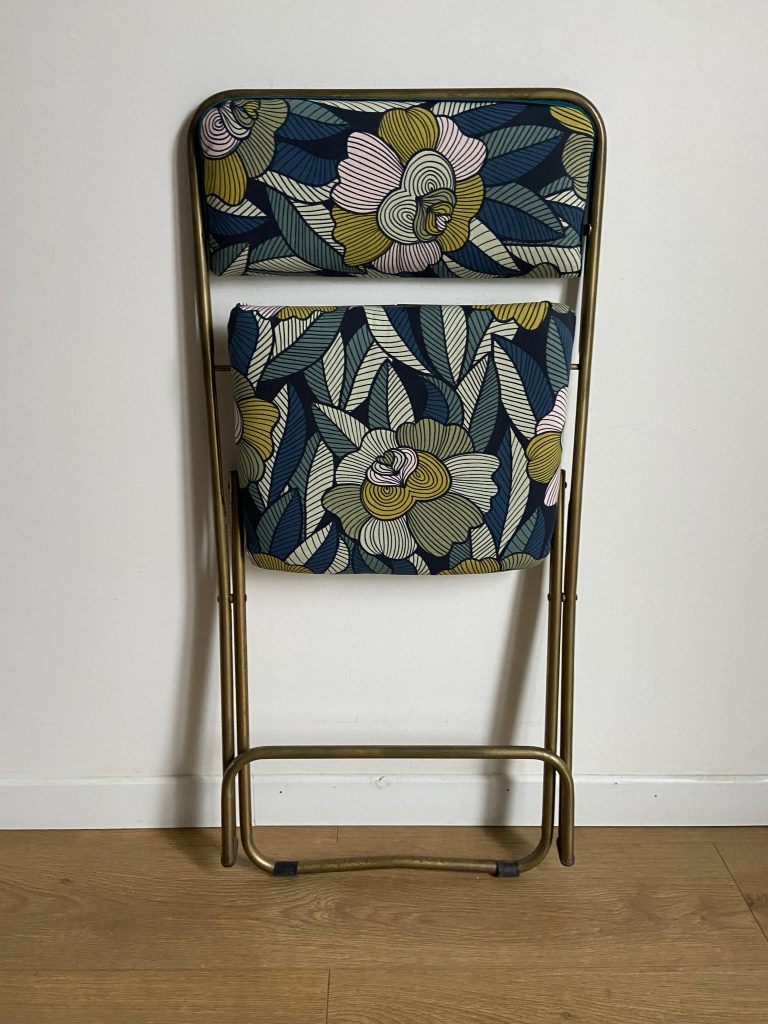 CHAISE PLIANTE VINTAGE LAFUMA Revisitée Tissus Fleuri Bleu