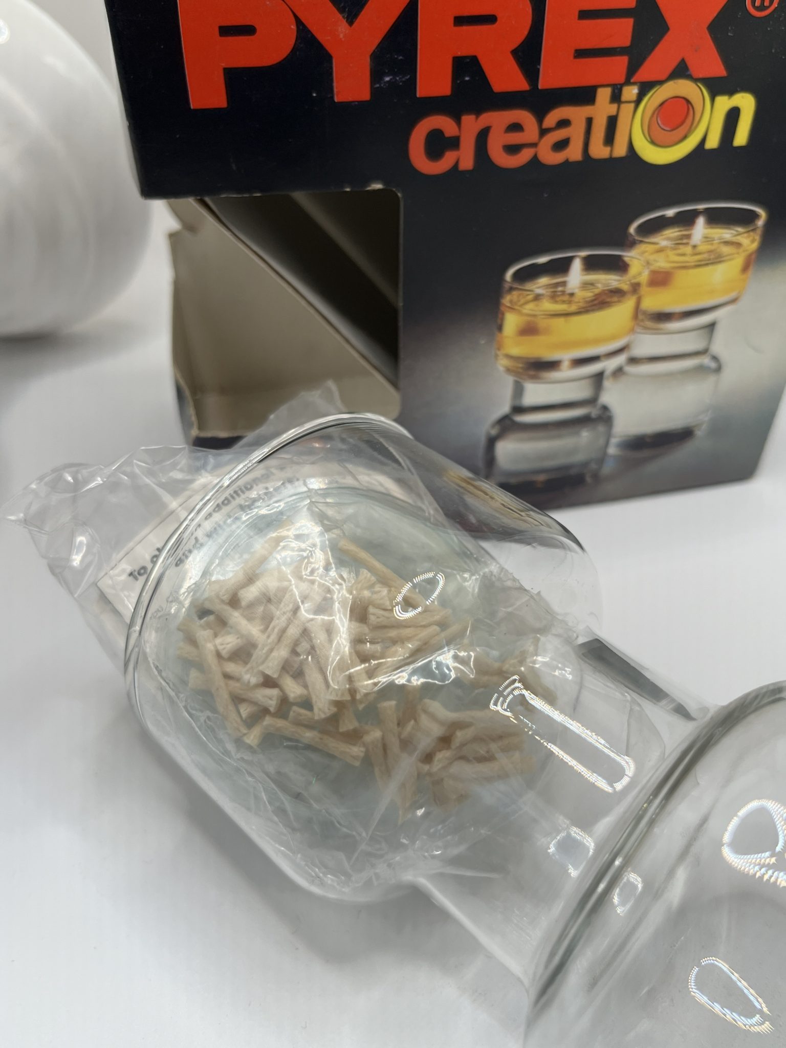 Insolite Bougies Feux Flottants Pyrex Neufs Dans Leur Boite, Années 80