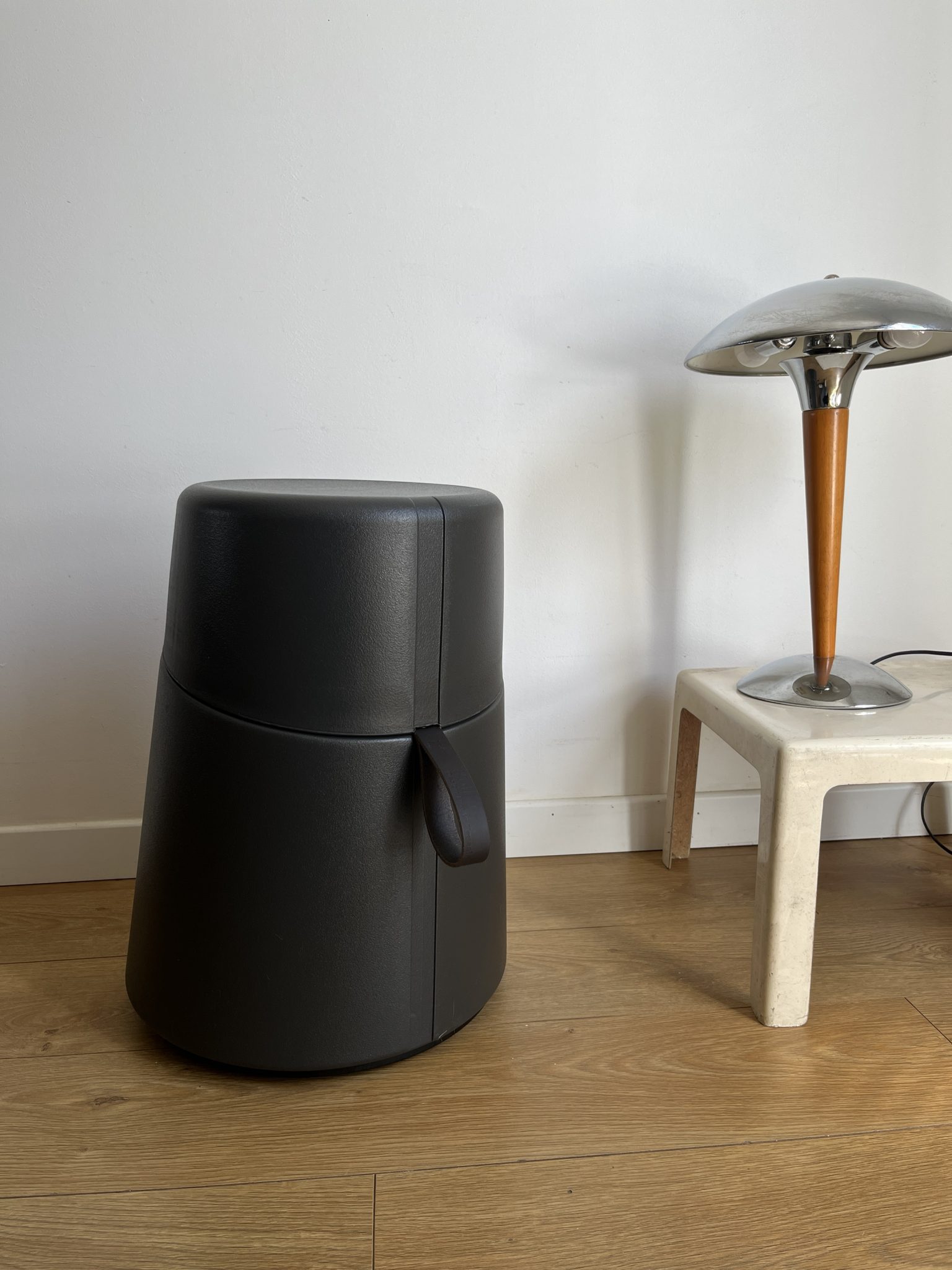 Tabouret Design KULBU Culbuto