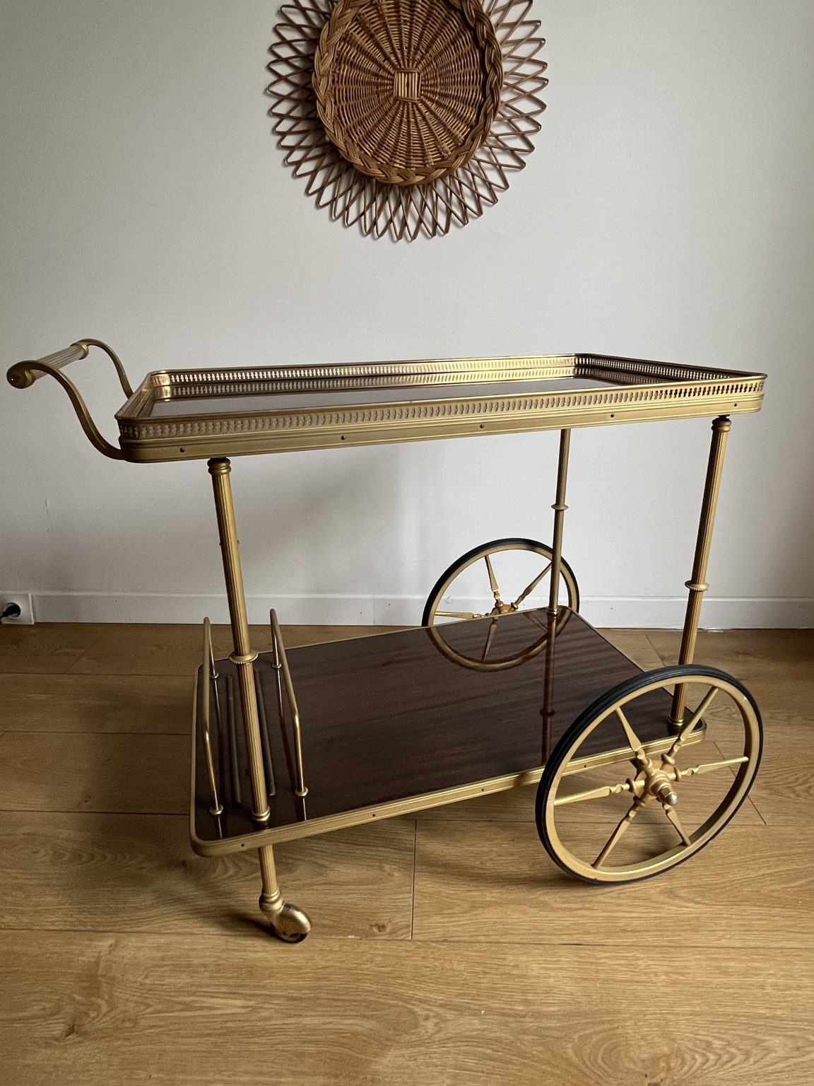 Desserte Vintage à Roulettes En Formica